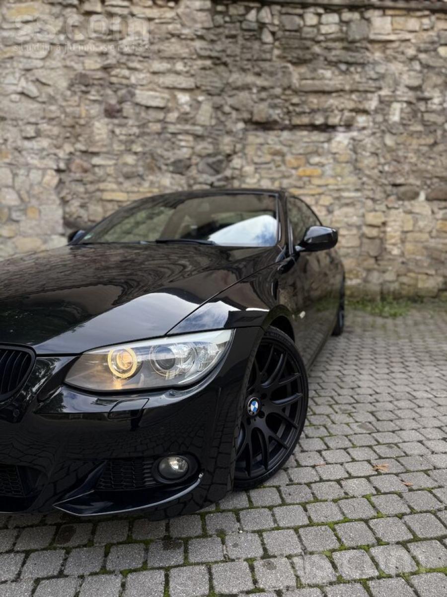 Melns BMW 320 2010 Cēsis, ar dzinēja tilpumu 2.00 L un nobraukumu 290 tūkst. km par 7850 €, foto 28 vietnē AUTOMOTO.COM.LV