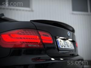 Black BMW 320 2011 in Jelgava, with an engine capacity of 2.00 L and mileage of 280 thousand km for 8450 €, photo 8 on AUTOMOTO.COM.LV