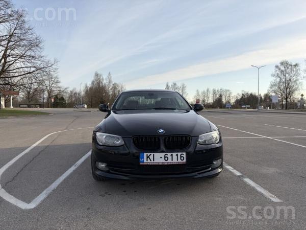Melns BMW 320 2011 Rīga, ar dzinēja tilpumu 2.00 L un nobraukumu 274 tūkst. km par 7990 €, foto 2 vietnē AUTOMOTO.COM.LV