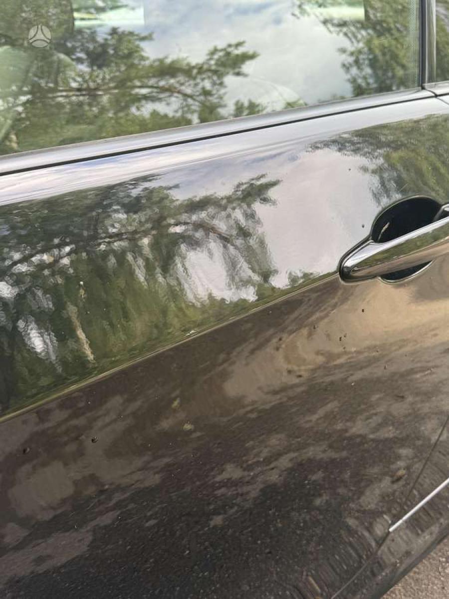 Black BMW 320 2012 in Vilnius, with an engine capacity of 2.00 L and mileage of 296 thousand km for 7000 €, photo 7 on AUTOMOTO.COM.LV