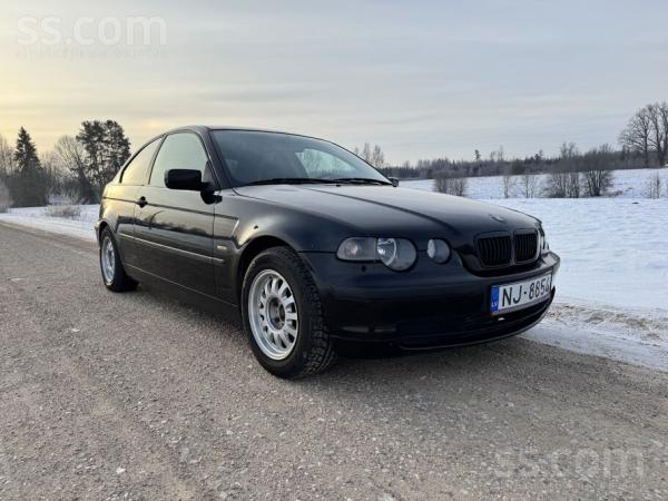 Melns BMW 320 2001 Valmiera, ar dzinēja tilpumu 2.00 L un nobraukumu 407 tūkst. km par 2250 €, foto 3 vietnē AUTOMOTO.COM.LV