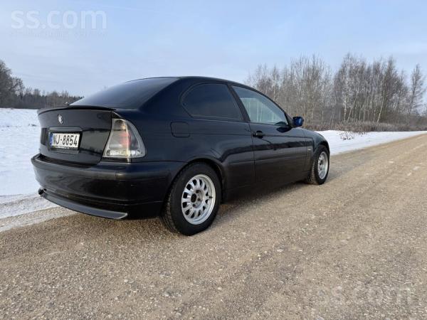 Black BMW 320 2001 in Valmiera, with an engine capacity of 2.00 L and mileage of 407 thousand km for 2250 €, photo 4 on AUTOMOTO.COM.LV