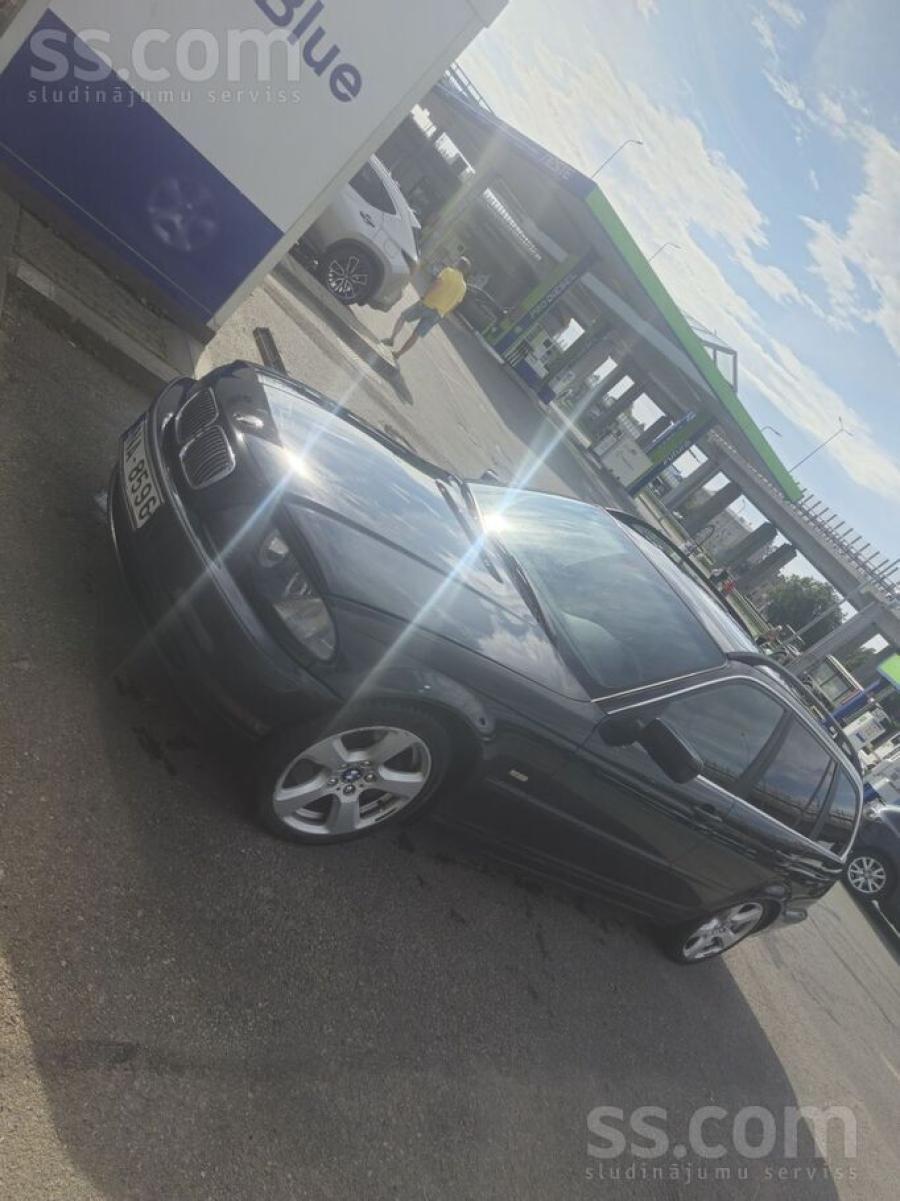 Melns BMW 320 2002 Rīga, ar dzinēja tilpumu 3.00 L un nobraukumu 347 tūkst. km par 2100 €, foto 1 vietnē AUTOMOTO.COM.LV