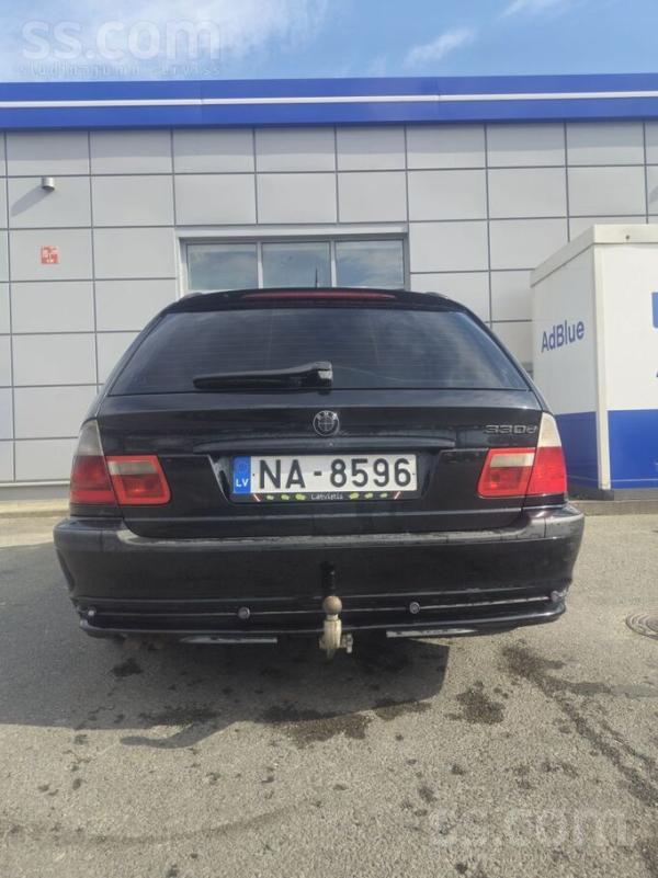 Черный БМВ 320 2002 в Рига, объемом двигателя 3.00 л и пробегом 347 тыс. км за 2100 €, фото 3 на AUTOMOTO.COM.LV