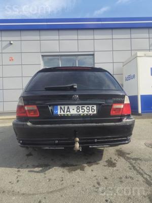 Melns BMW 320 2002 Rīga, ar dzinēja tilpumu 3.00 L un nobraukumu 347 tūkst. km par 2100 €, foto 4 vietnē AUTOMOTO.COM.LV