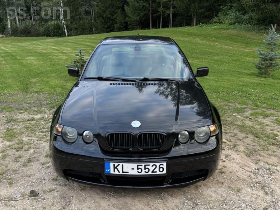 Melns BMW 320 2002 Alūksne, ar dzinēja tilpumu 2.00 L un nobraukumu 293 tūkst. km par 2300 €, foto 3 vietnē AUTOMOTO.COM.LV