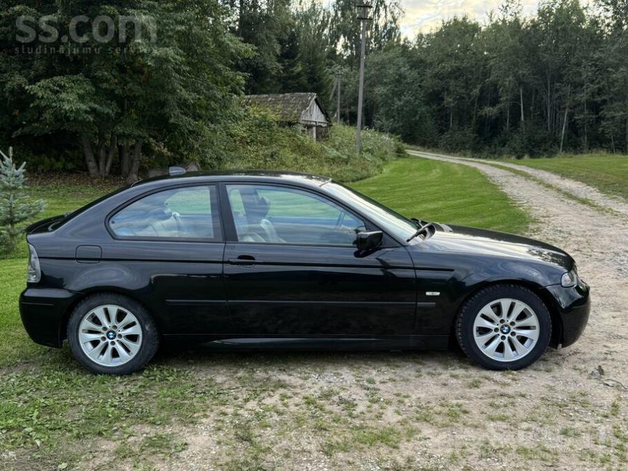 Melns BMW 320 2002 Alūksne, ar dzinēja tilpumu 2.00 L un nobraukumu 293 tūkst. km par 2300 €, foto 5 vietnē AUTOMOTO.COM.LV
