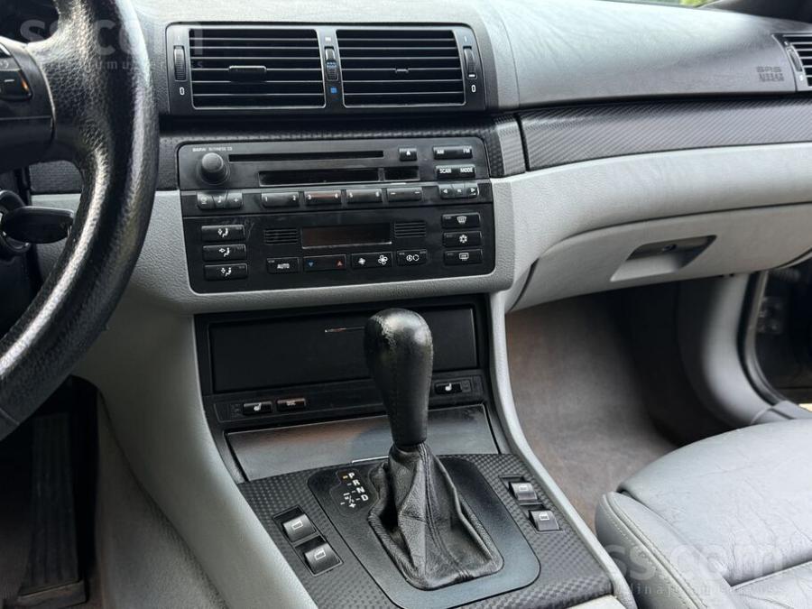 Melns BMW 320 2002 Alūksne, ar dzinēja tilpumu 2.00 L un nobraukumu 293 tūkst. km par 2300 €, foto 16 vietnē AUTOMOTO.COM.LV