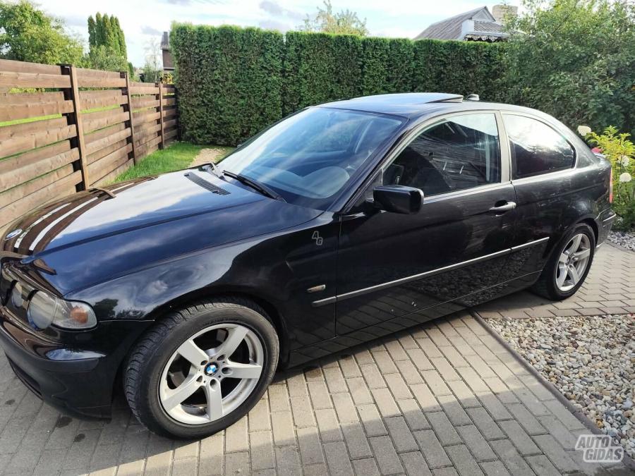 Melns BMW 320 2002 Pakruojis, ar dzinēja tilpumu 2.00 L un nobraukumu 295 tūkst. km par 2000 €, foto 5 vietnē AUTOMOTO.COM.LV
