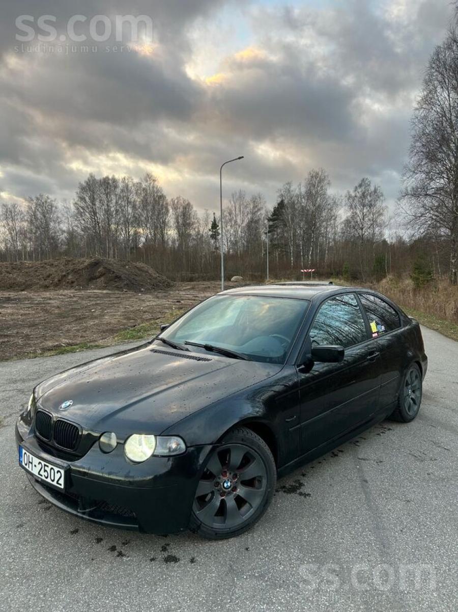 Melns BMW 320 2003 Tukums, ar dzinēja tilpumu 2.00 L un nobraukumu 385 tūkst. km par 2480 €, foto 2 vietnē AUTOMOTO.COM.LV