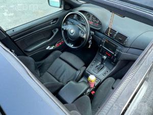 Black BMW 320 2003 in Riga, with an engine capacity of 2.00 L and mileage of 437 thousand km for 2450 €, photo 8 on AUTOMOTO.COM.LV