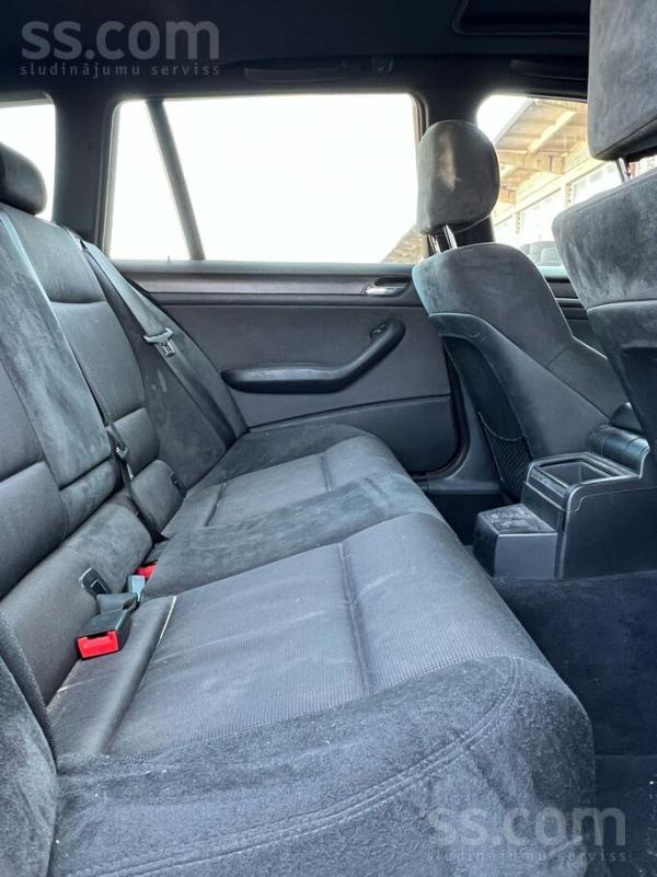 Melns BMW 320 2003 Rīga, ar dzinēja tilpumu 2.00 L un nobraukumu 437 tūkst. km par 2450 €, foto 9 vietnē AUTOMOTO.COM.LV