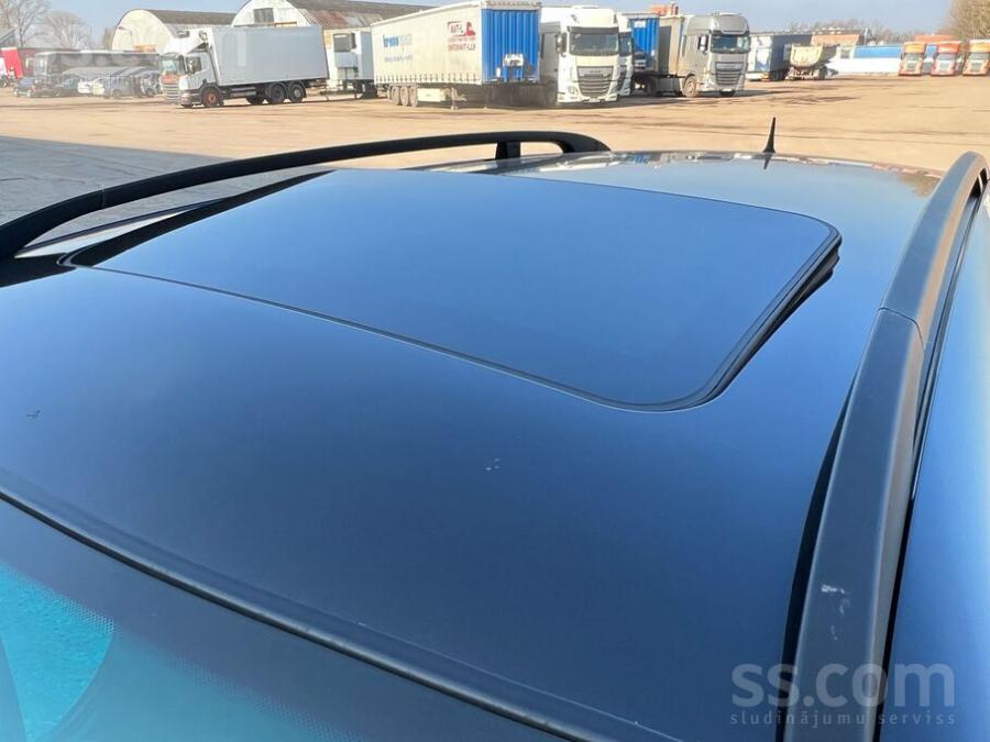 Black BMW 320 2003 in Riga, with an engine capacity of 2.00 L and mileage of 437 thousand km for 2450 €, photo 12 on AUTOMOTO.COM.LV