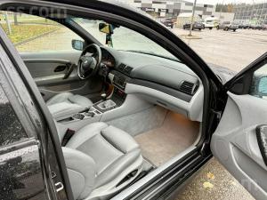 Black BMW 320 2004 in Riga, with an engine capacity of 2.00 L and mileage of 292 thousand km for 2000 €, photo 14 on AUTOMOTO.COM.LV