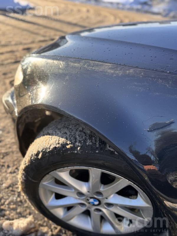 Melns BMW 320 2004 Rīga, ar dzinēja tilpumu 2.00 L un nobraukumu 378 tūkst. km par 2195 €, foto 6 vietnē AUTOMOTO.COM.LV
