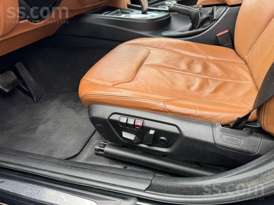 Black BMW 320 2013 in Jelgava, with an engine capacity of 2.00 L and mileage of 305 thousand km for 10800 €, photo 9 on AUTOMOTO.COM.LV