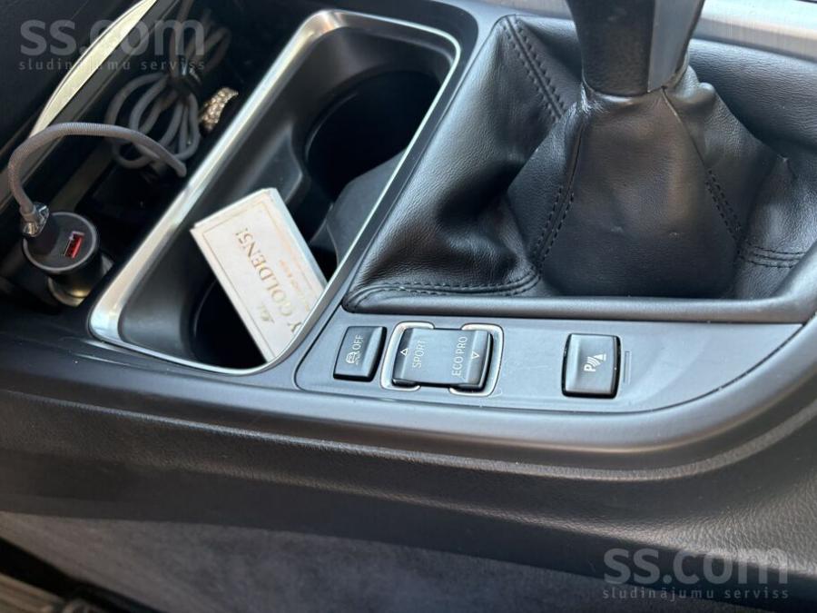 Melns BMW 320 2013 Rīga, ar dzinēja tilpumu 2.00 L un nobraukumu 300 tūkst. km par 8500 €, foto 8 vietnē AUTOMOTO.COM.LV