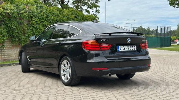 Black BMW 320 2014 in Riga, with an engine capacity of 2.00 L and mileage of 287 thousand km for 9300 €, photo 6 on AUTOMOTO.COM.LV