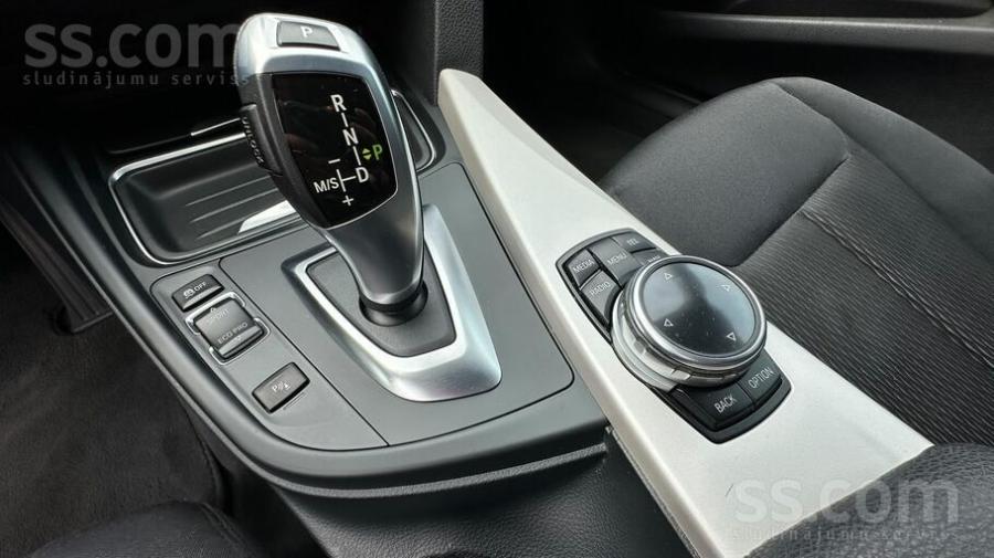 Black BMW 320 2014 in Riga, with an engine capacity of 2.00 L and mileage of 287 thousand km for 9300 €, photo 12 on AUTOMOTO.COM.LV