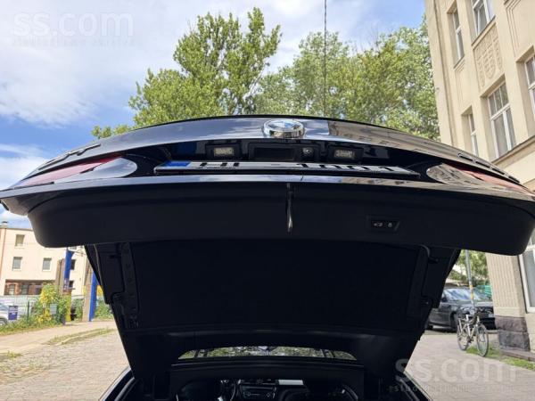 Black BMW 320 2014 in Riga, with an engine capacity of 2.00 L and mileage of 346 thousand km for 14550 €, photo 10 on AUTOMOTO.COM.LV