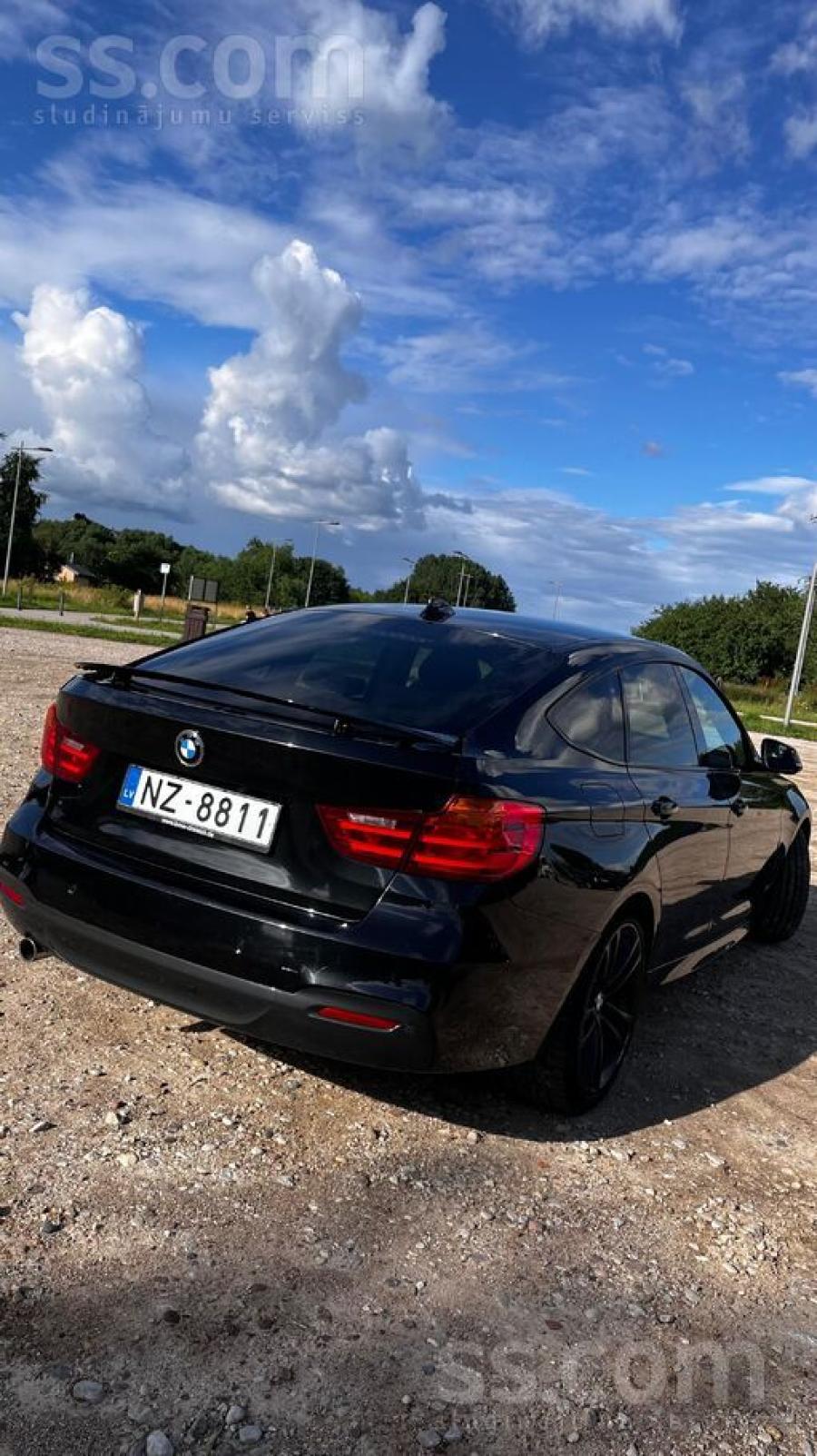 Black BMW 320 2014 in Liepaja, with an engine capacity of 2.00 L and mileage of 260 thousand km for 14500 €, photo 7 on AUTOMOTO.COM.LV