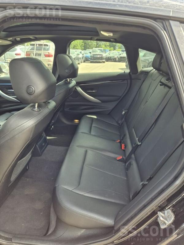 Melns BMW 320 2015 Rīga, ar dzinēja tilpumu 2.00 L un nobraukumu 319 tūkst. km par 12990 €, foto 10 vietnē AUTOMOTO.COM.LV