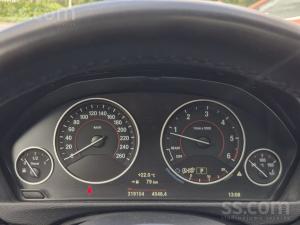 Melns BMW 320 2015 Rīga, ar dzinēja tilpumu 2.00 L un nobraukumu 319 tūkst. km par 12990 €, foto 18 vietnē AUTOMOTO.COM.LV