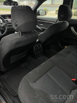 Black BMW 320 2016 in Riga, with an engine capacity of 2.00 L and mileage of 0 thousand km for 13000 €, photo 4 on AUTOMOTO.COM.LV