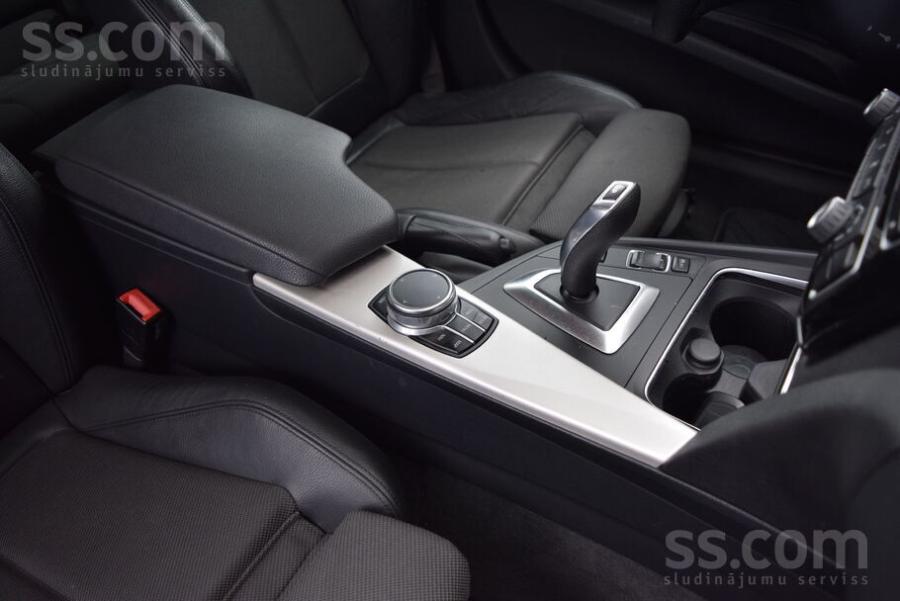 Black BMW 320 2017 in Riga, with an engine capacity of 2.00 L and mileage of 196 thousand km for 12500 €, photo 15 on AUTOMOTO.COM.LV