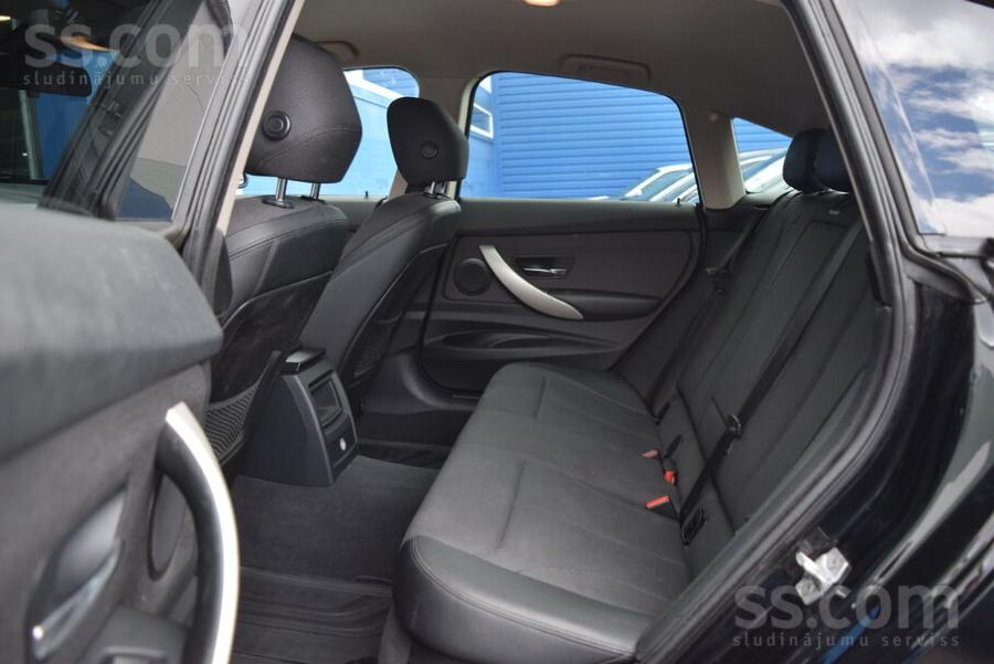 Black BMW 320 2017 in Riga, with an engine capacity of 2.00 L and mileage of 196 thousand km for 12500 €, photo 16 on AUTOMOTO.COM.LV