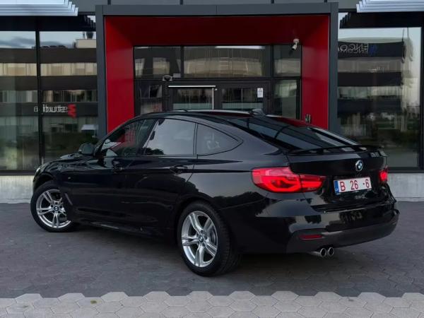 Black BMW 320 2018 in Riga, with an engine capacity of 2.00 L and mileage of 252 thousand km for 16399 €, photo 3 on AUTOMOTO.COM.LV