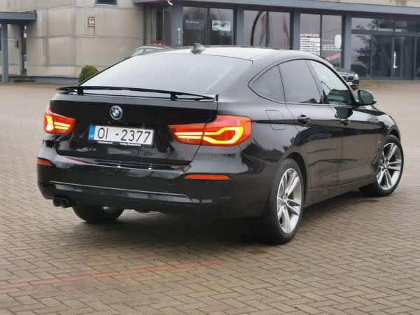 Black BMW 320 2018 in Kuldiga, with an engine capacity of 2.00 L and mileage of 222 thousand km for 14490 €, photo 2 on AUTOMOTO.COM.LV