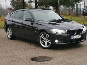 Black BMW 320 2018 in Kuldiga, with an engine capacity of 2.00 L and mileage of 222 thousand km for 14490 €, photo 4 on AUTOMOTO.COM.LV