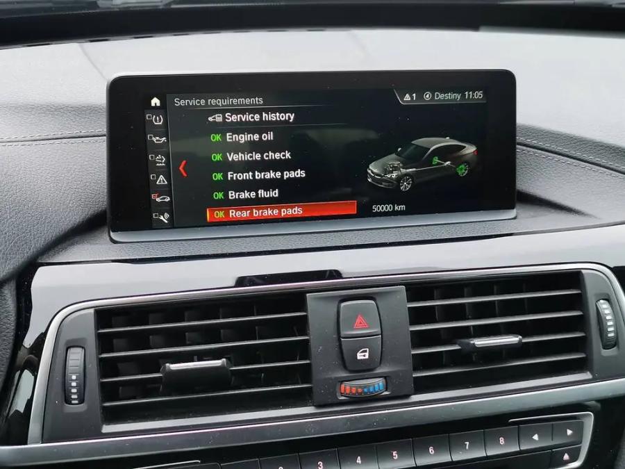 Black BMW 320 2018 in Kuldiga, with an engine capacity of 2.00 L and mileage of 222 thousand km for 14490 €, photo 20 on AUTOMOTO.COM.LV