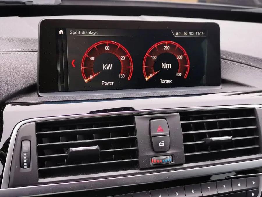 Black BMW 320 2018 in Kuldiga, with an engine capacity of 2.00 L and mileage of 222 thousand km for 14490 €, photo 35 on AUTOMOTO.COM.LV