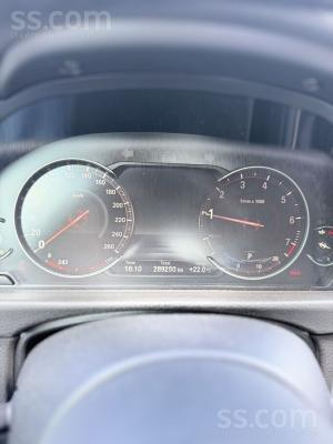 Black BMW 320 2018 in Riga, with an engine capacity of 2.00 L and mileage of 281 thousand km for 15000 €, photo 14 on AUTOMOTO.COM.LV