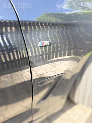 Black BMW 320 2018 in Riga, with an engine capacity of 2.00 L and mileage of 281 thousand km for 15000 €, photo 16 on AUTOMOTO.COM.LV