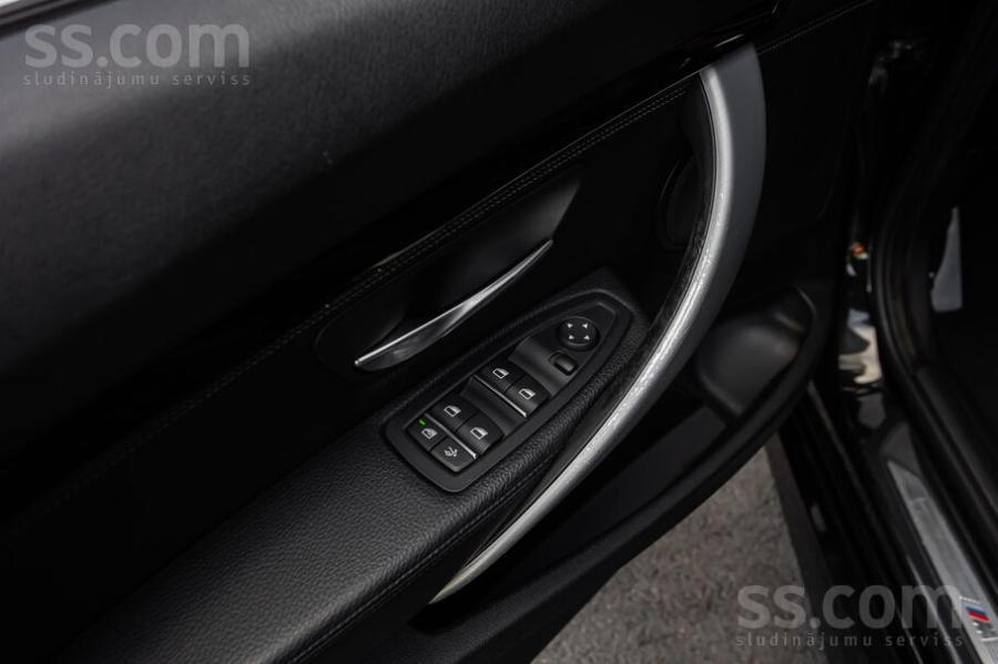 Black BMW 320 2018 in Jelgava, with an engine capacity of 2.00 L and mileage of 0 thousand km for 11950 €, photo 18 on AUTOMOTO.COM.LV