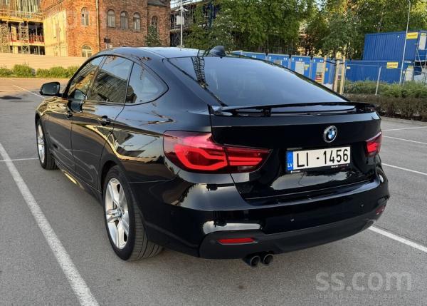 Melns BMW 320 2019 Rīga, ar dzinēja tilpumu 2.00 L un nobraukumu 117 tūkst. km par 19400 €, foto 2 vietnē AUTOMOTO.COM.LV