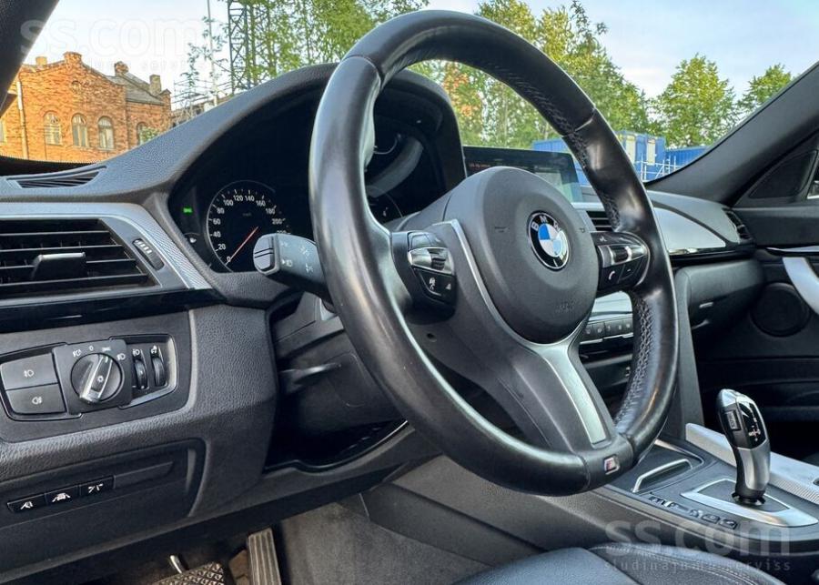 Melns BMW 320 2019 Rīga, ar dzinēja tilpumu 2.00 L un nobraukumu 117 tūkst. km par 19400 €, foto 13 vietnē AUTOMOTO.COM.LV