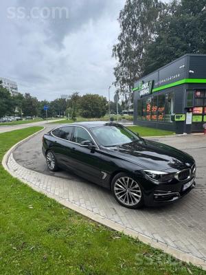 Black BMW 320 2020 in Riga, with an engine capacity of 2.00 L and mileage of 66 thousand km for 24490 €, photo 6 on AUTOMOTO.COM.LV