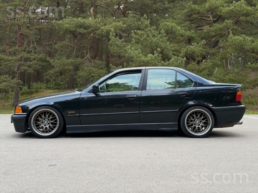 Melns BMW 320 1994 Liepāja, ar dzinēja tilpumu 2.00 L un nobraukumu 223 tūkst. km par 3700 €, foto 8 vietnē AUTOMOTO.COM.LV