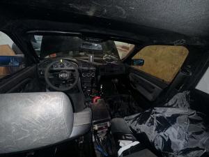 Melns BMW 320 1994 Rakvere, ar dzinēja tilpumu 2.80 L un nobraukumu 302 tūkst. km par 5555 €, foto 6 vietnē AUTOMOTO.COM.LV
