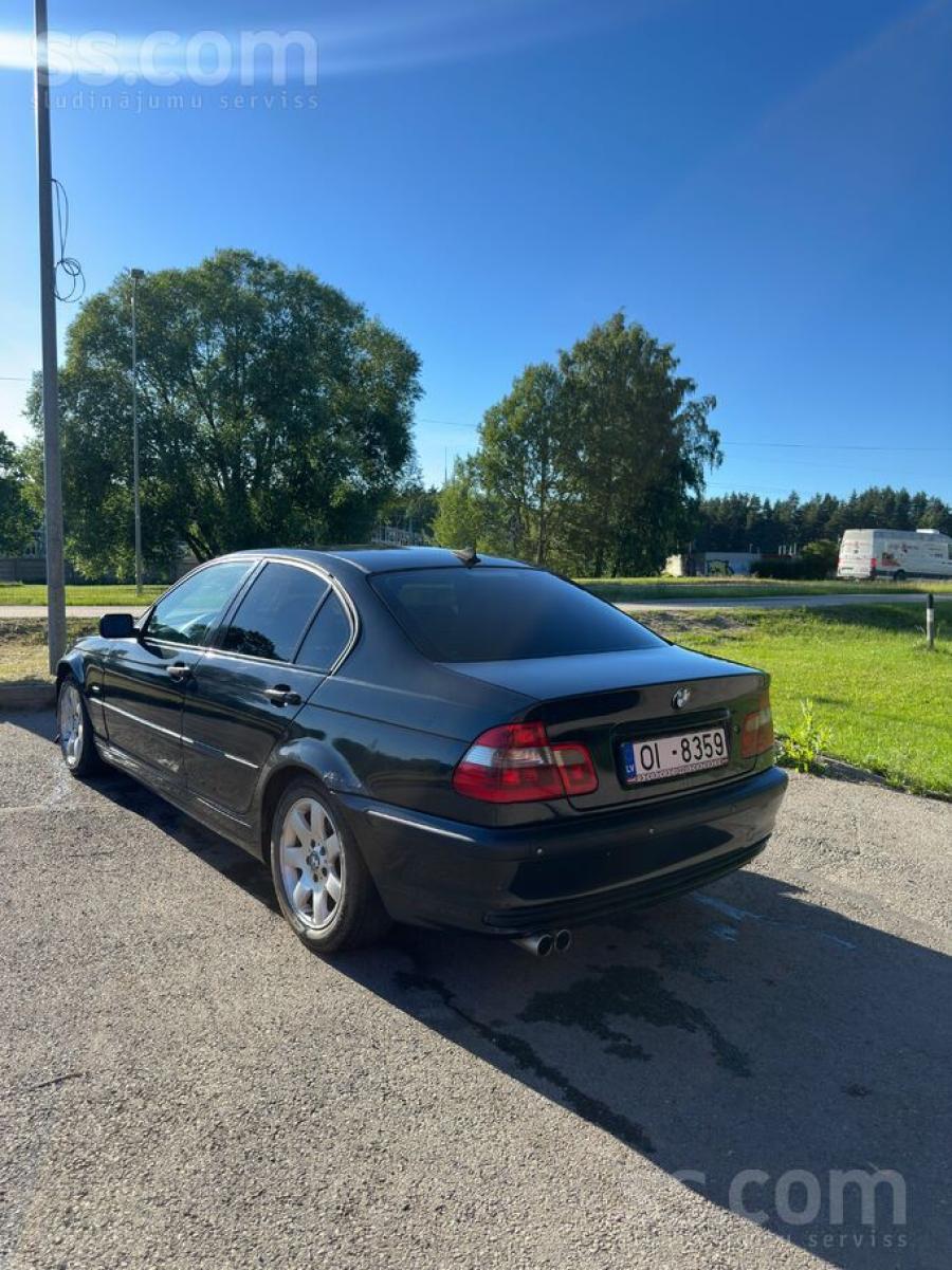 Melns BMW 320 1998 Rīga, ar dzinēja tilpumu 2.00 L un nobraukumu 345 tūkst. km par 1400 €, foto 4 vietnē AUTOMOTO.COM.LV