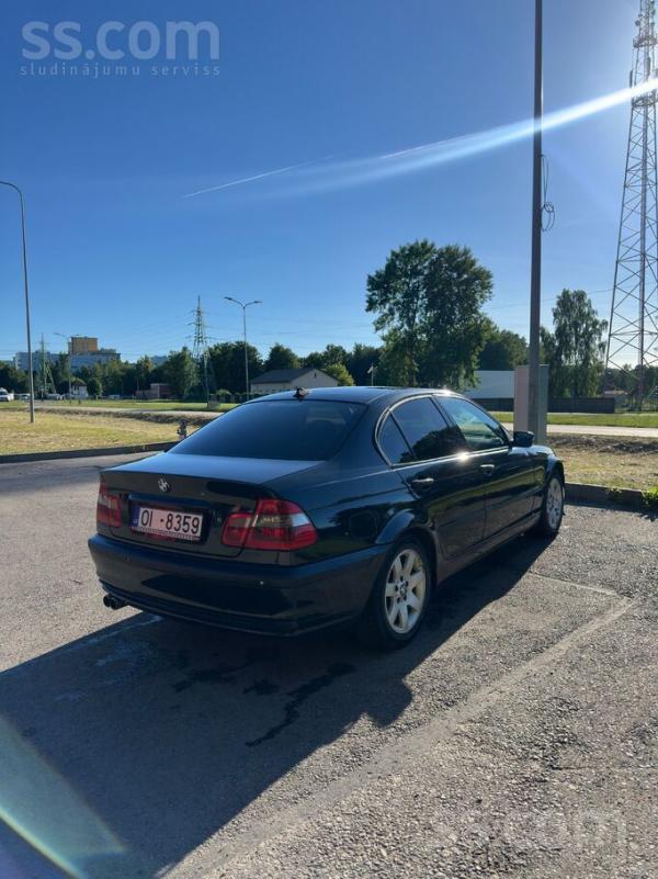 Melns BMW 320 1998 Rīga, ar dzinēja tilpumu 2.00 L un nobraukumu 345 tūkst. km par 1400 €, foto 4 vietnē AUTOMOTO.COM.LV