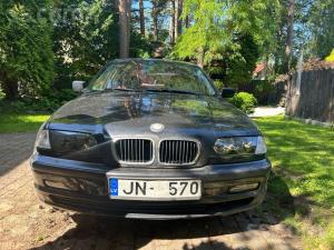Black BMW 320 1998 in Riga, with an engine capacity of 2.00 L and mileage of 372 thousand km for 990 €, photo 17 on AUTOMOTO.COM.LV