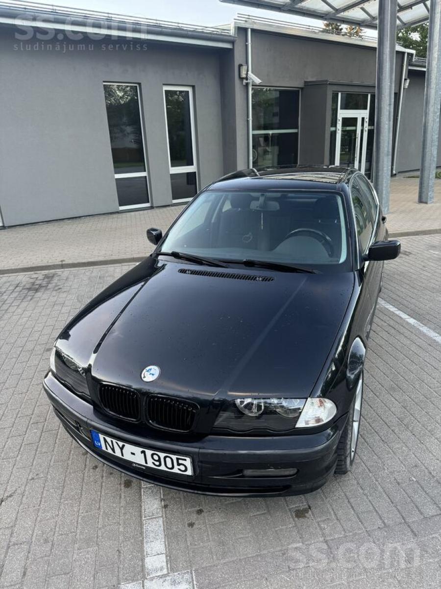 Melns BMW 320 2000 Jūrmala, ar dzinēja tilpumu 2.00 L un nobraukumu 272 tūkst. km par 1795 €, foto 1 vietnē AUTOMOTO.COM.LV