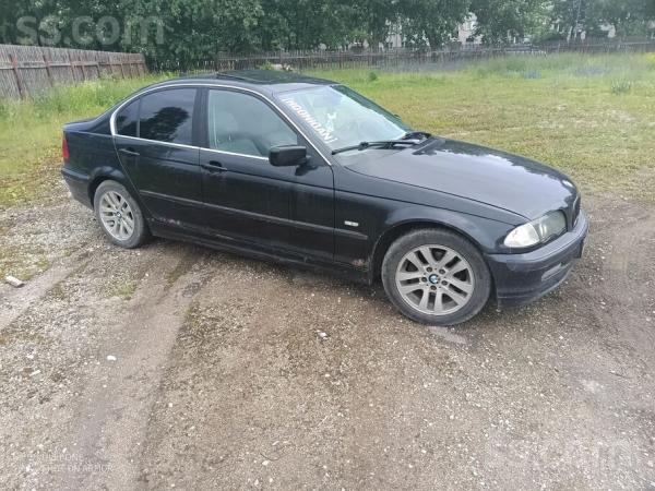 Melns BMW 320 2000 Tukums, ar dzinēja tilpumu 2.00 L un nobraukumu 270 tūkst. km par 1200 €, foto 2 vietnē AUTOMOTO.COM.LV