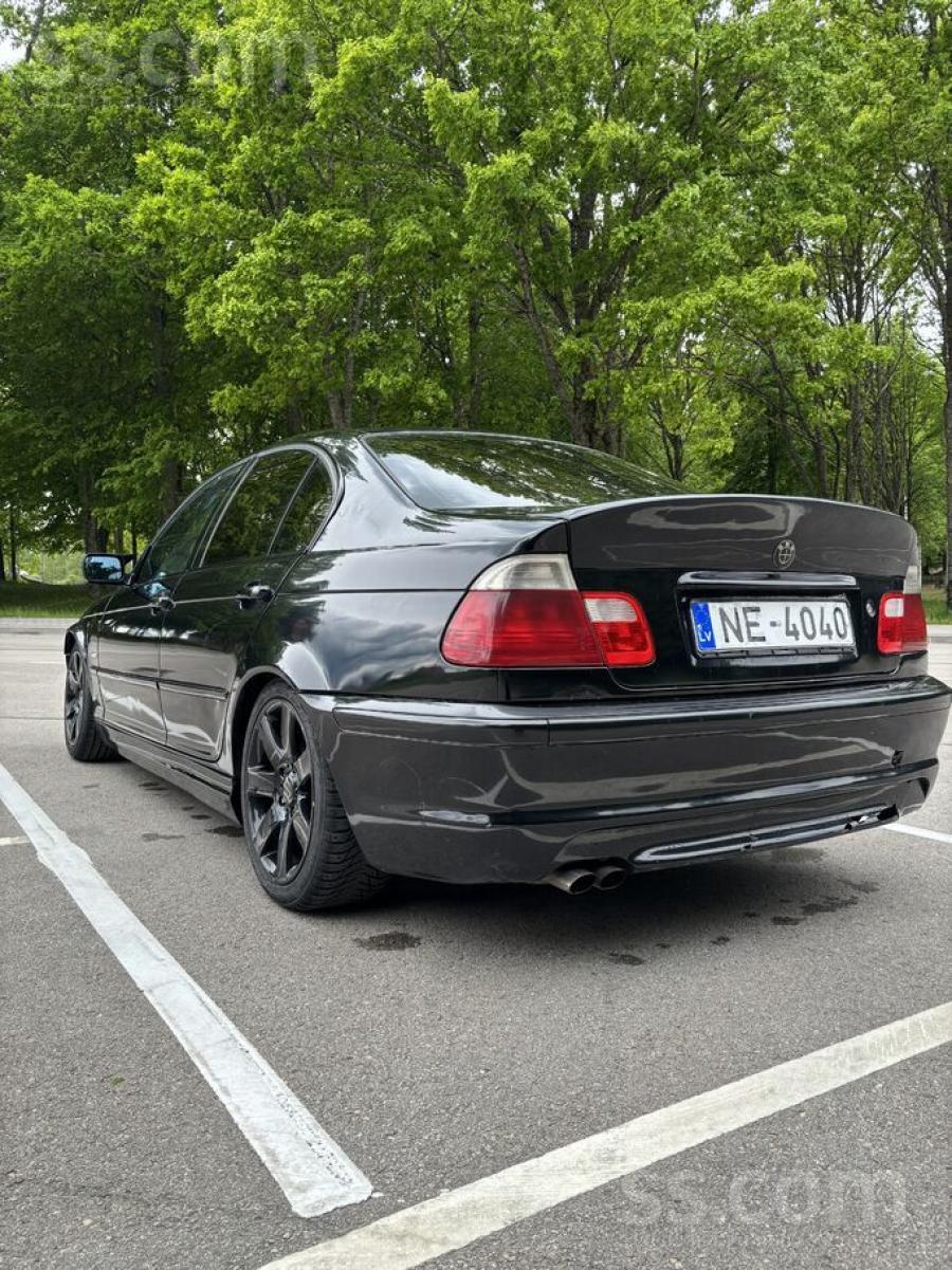Black BMW 320 2000 in Riga, with an engine capacity of 2.00 L and mileage of 238 thousand km for 2200 €, photo 7 on AUTOMOTO.COM.LV