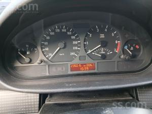 Melns BMW 320 2001 Cēsis, ar dzinēja tilpumu 2.00 L un nobraukumu 235 tūkst. km par 2950 €, foto 8 vietnē AUTOMOTO.COM.LV